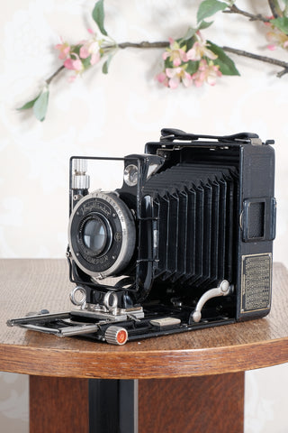 Petrakla Classic Cameras