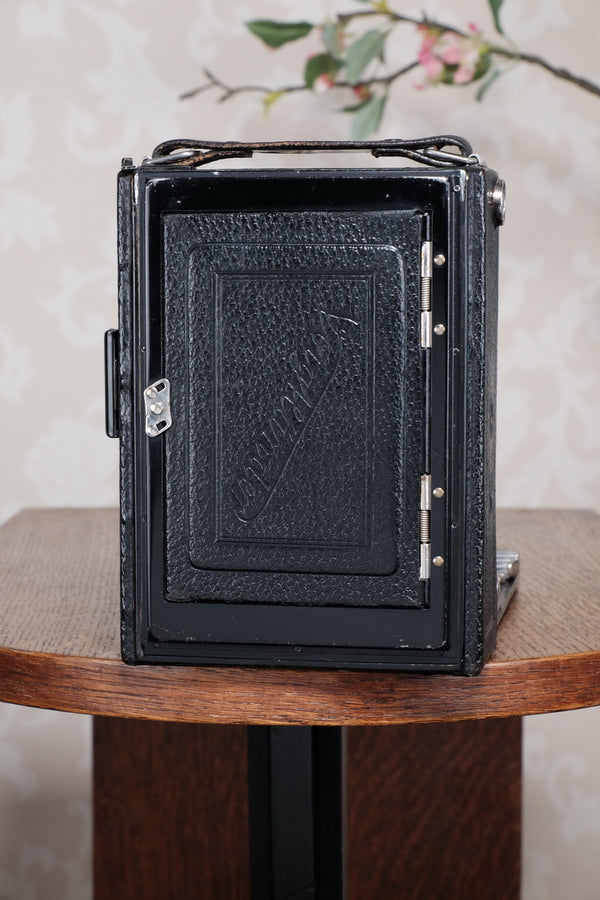 Superb! 1928 Voigtlander Bergheil Camera with Heliar lens and Rollex-P ...