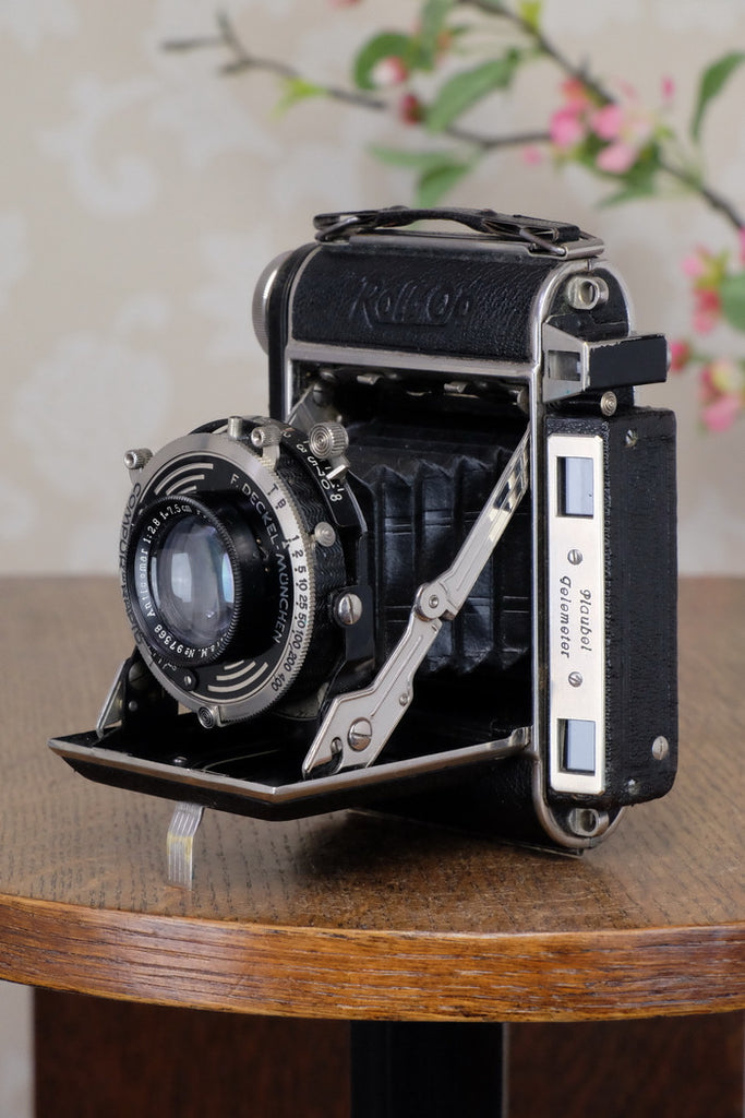 Excellent! 1939 PLAUBEL ROLL-OP! 6x4.5 COUPLED RANGEFINDER CAMERA. Fre ...