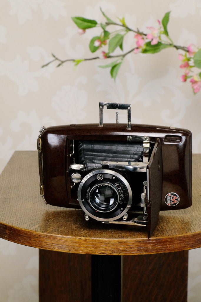 SUPERB! Rare 1935 Ebner 6x9 Brown Bakelite Art Deco Camera, CLA‘d ...