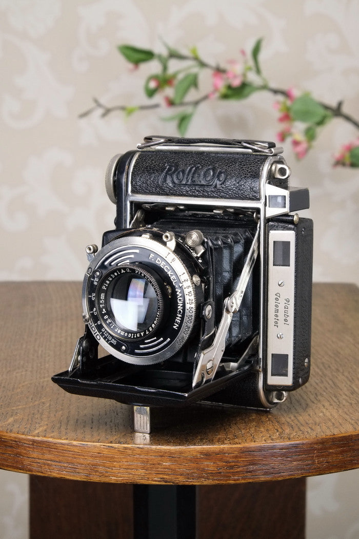 Excellent! 1939 PLAUBEL ROLL-OP! 6x4.5 COUPLED RANGEFINDER CAMERA. Fre ...